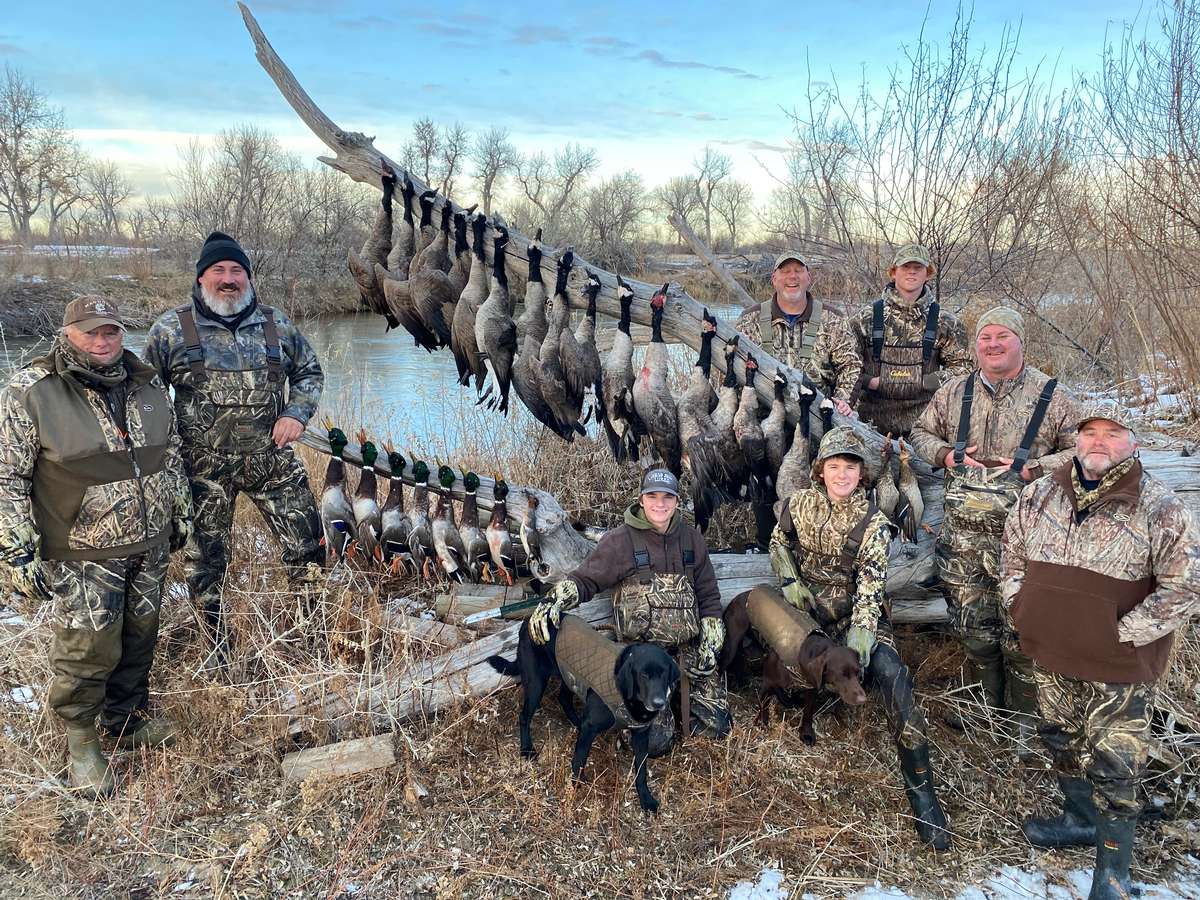 Interlake Safaris - Nebraska Waterfowl Hunts