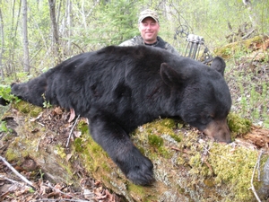Interlake Safaris - Alberta Black Bear Hunts